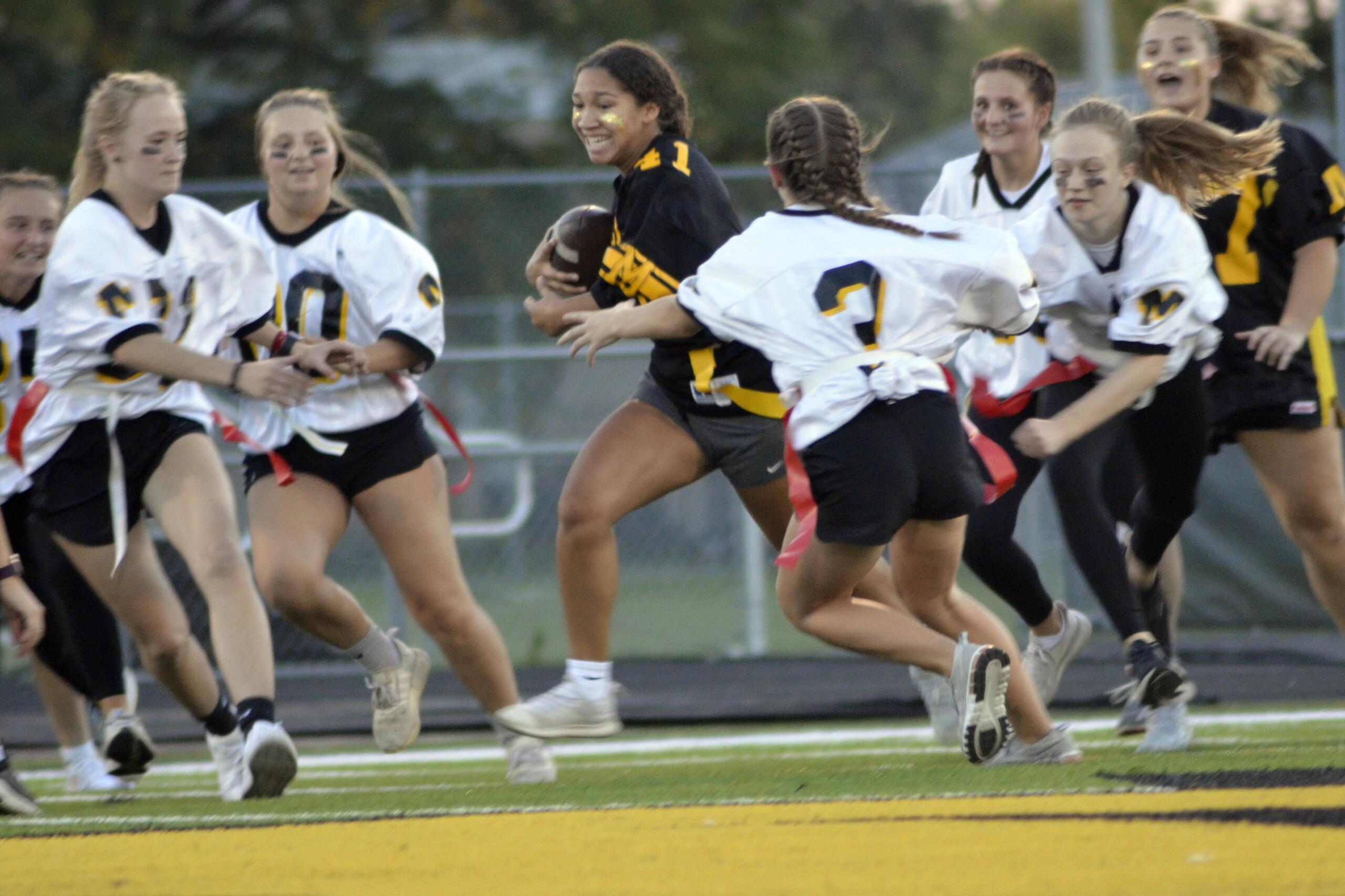 Mitchell High School Powder Puff Football 2021 - Mitchell Now