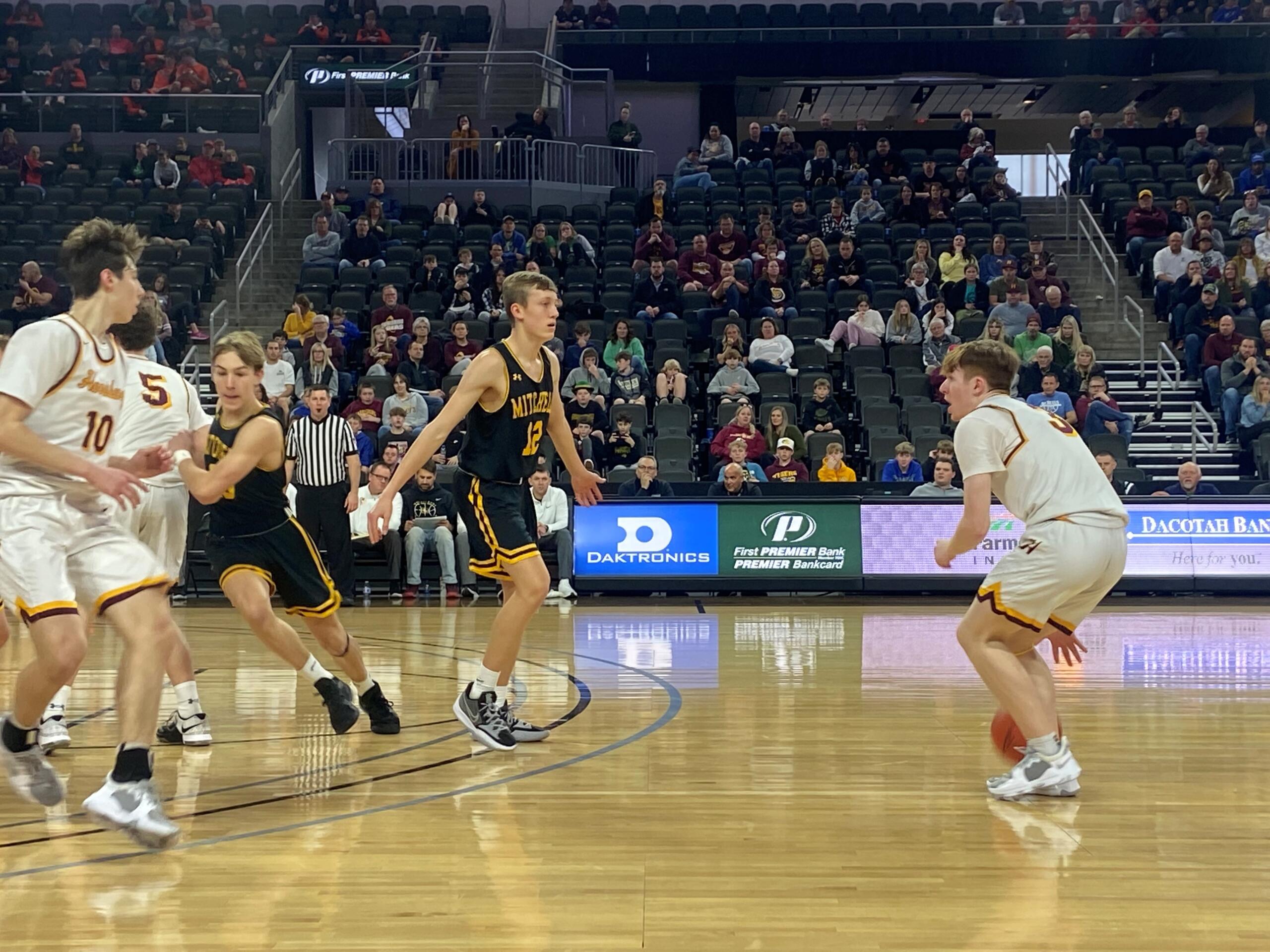Kernels move onto semifinals at Class AA boys basketball tournament ...