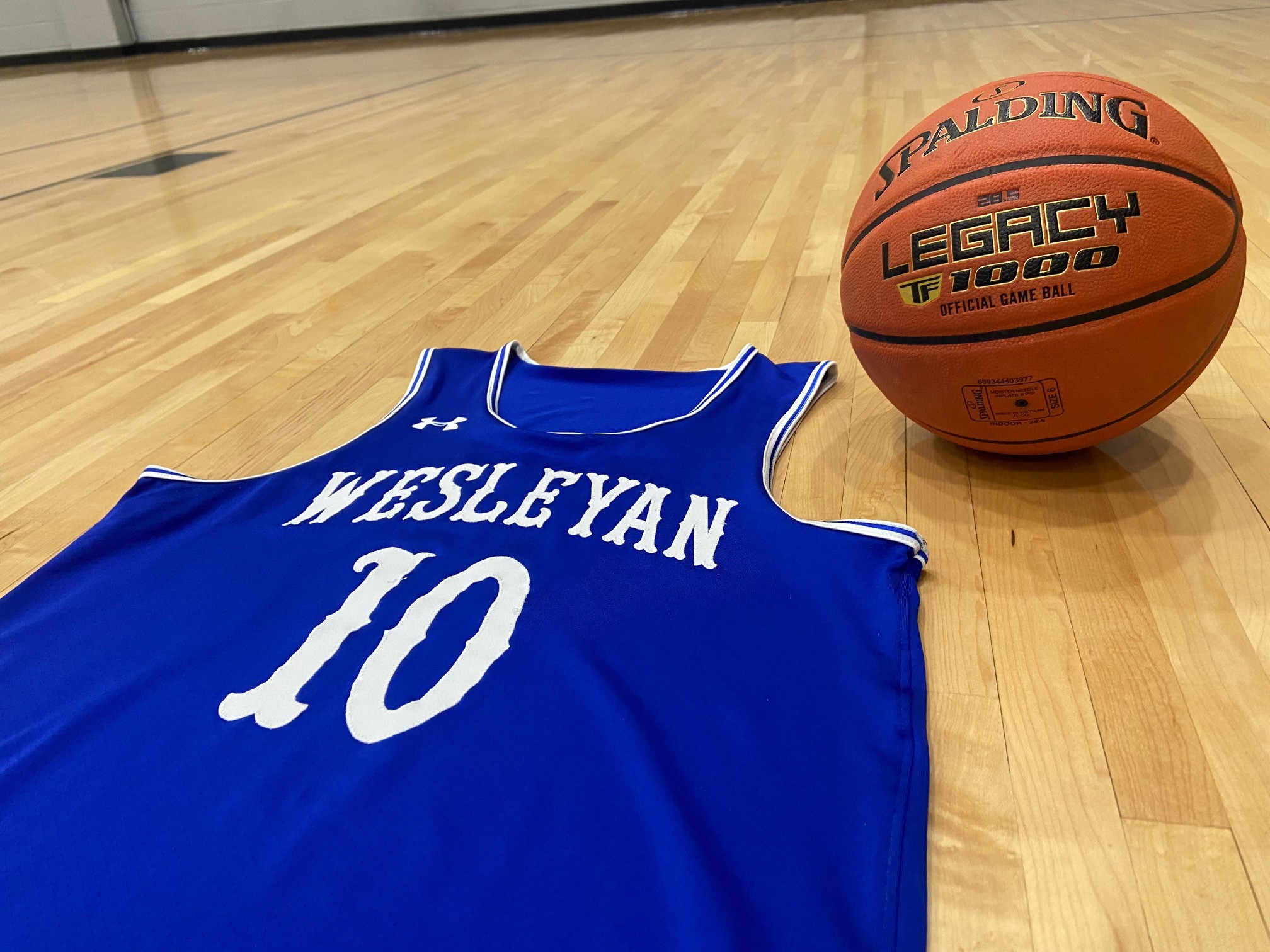 JUCO product D’Andre Dennis commits to Dakota Wesleyan basketball ...