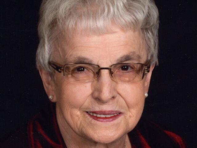Wilma Arlene Vanden Hoek, 84, Armour | KMIT 105.9 FM